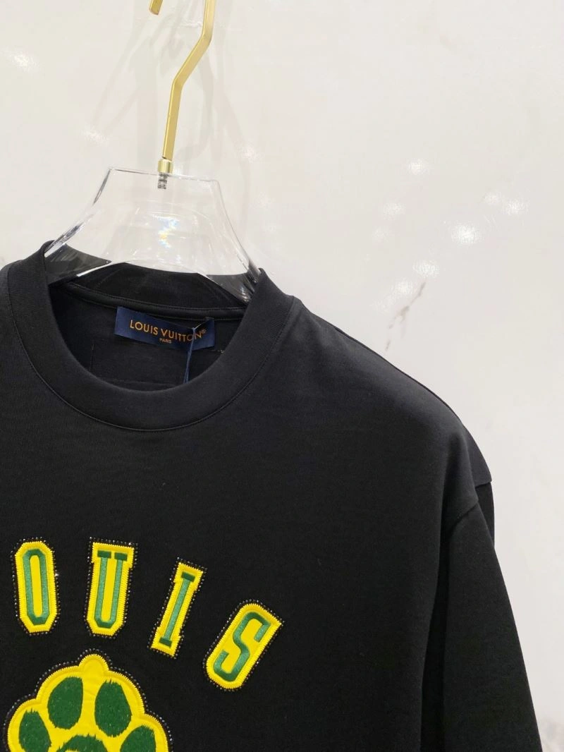 Top match Louis Vuitton T-Shirts