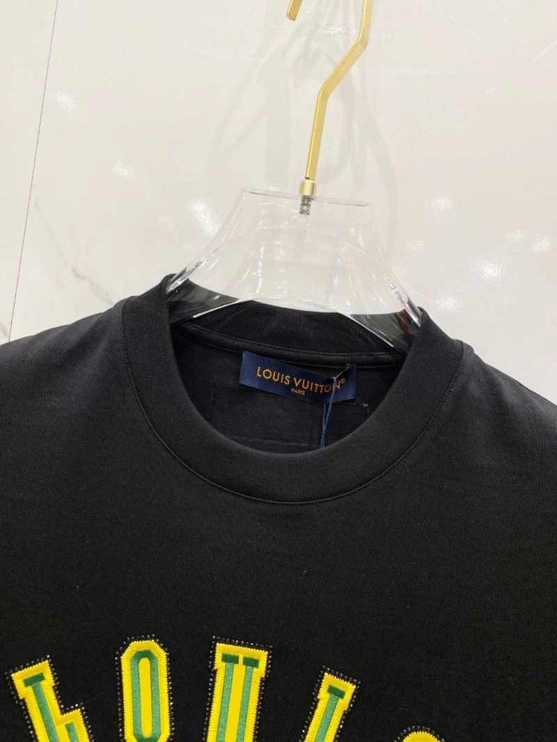Top match Louis Vuitton T-Shirts