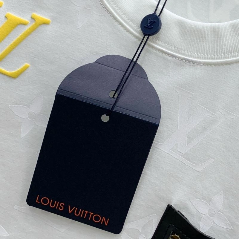 Inexpensive Louis Vuitton T-Shirts