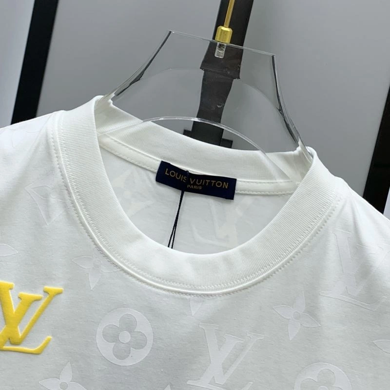 Inexpensive Louis Vuitton T-Shirts