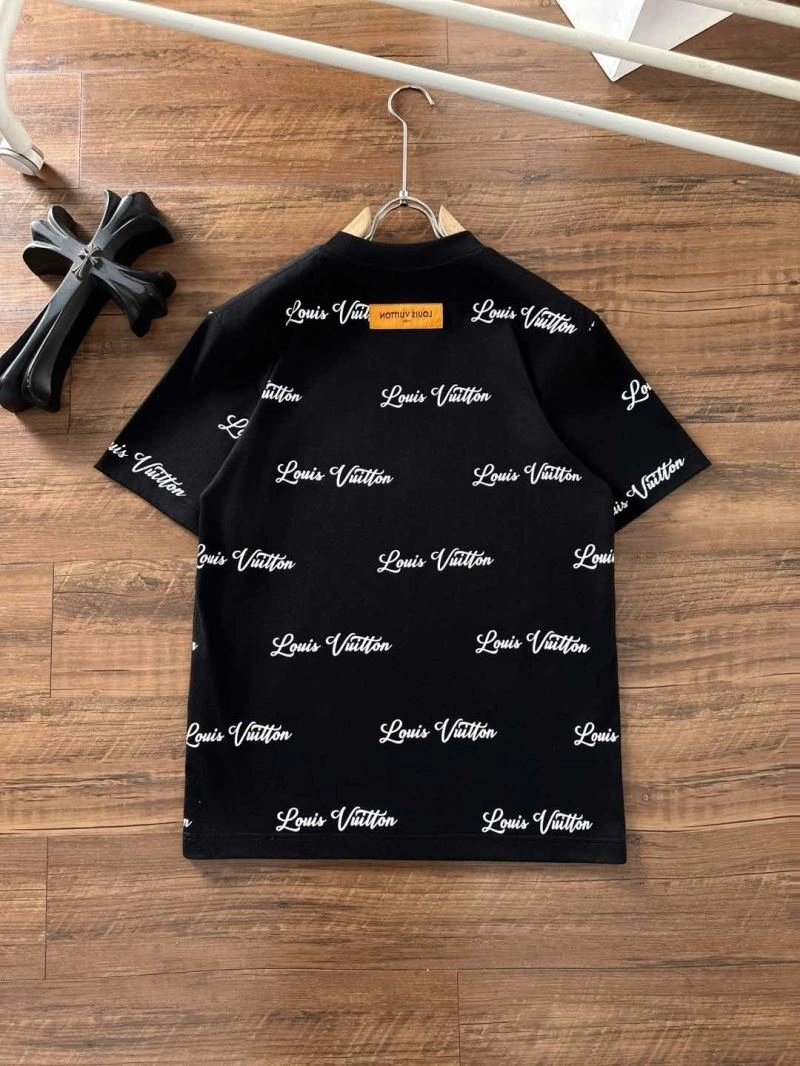Accurate model Louis Vuitton T-Shirts
