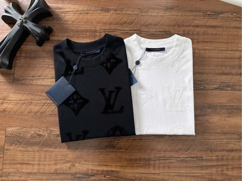 1:1 copy Louis Vuitton T-Shirts