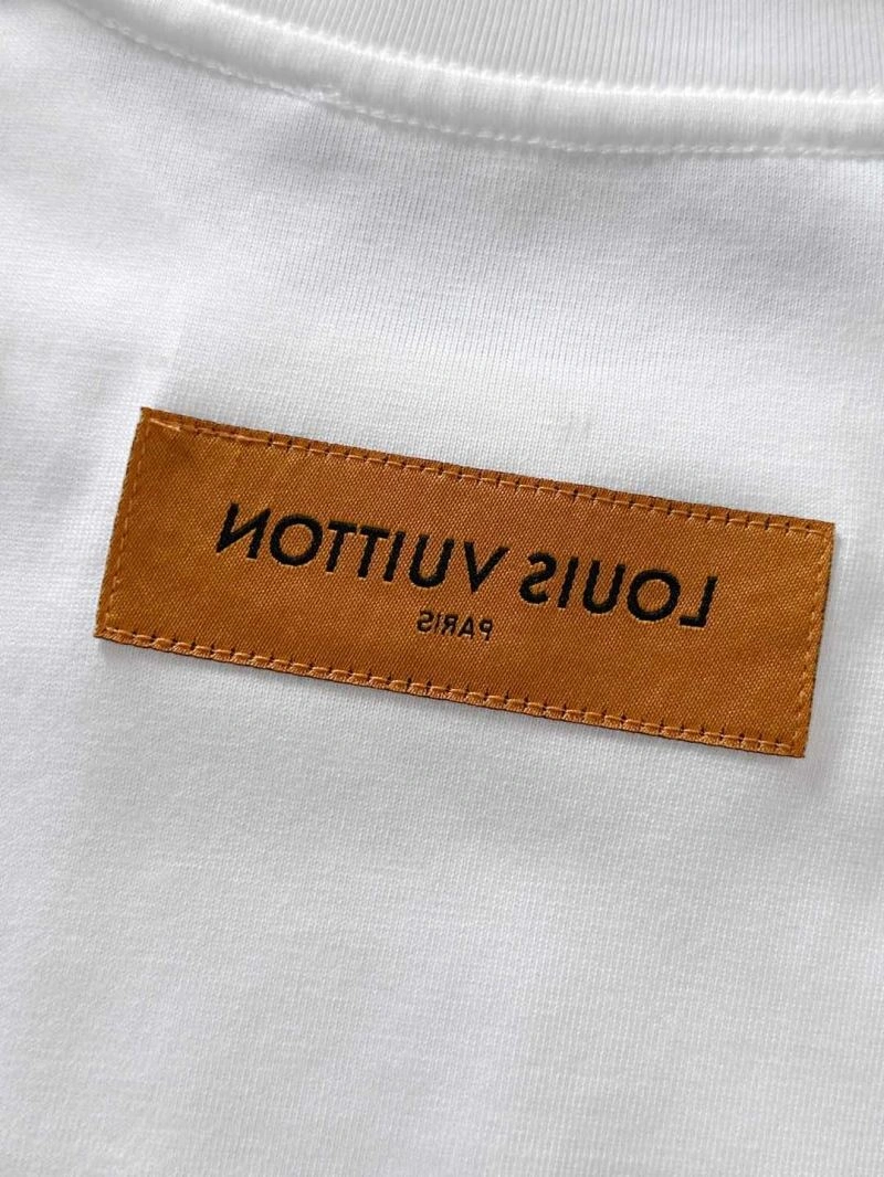 Exact replica Louis Vuitton T-Shirts