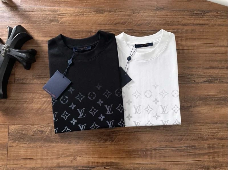 Mirror quality Louis Vuitton T-Shirts