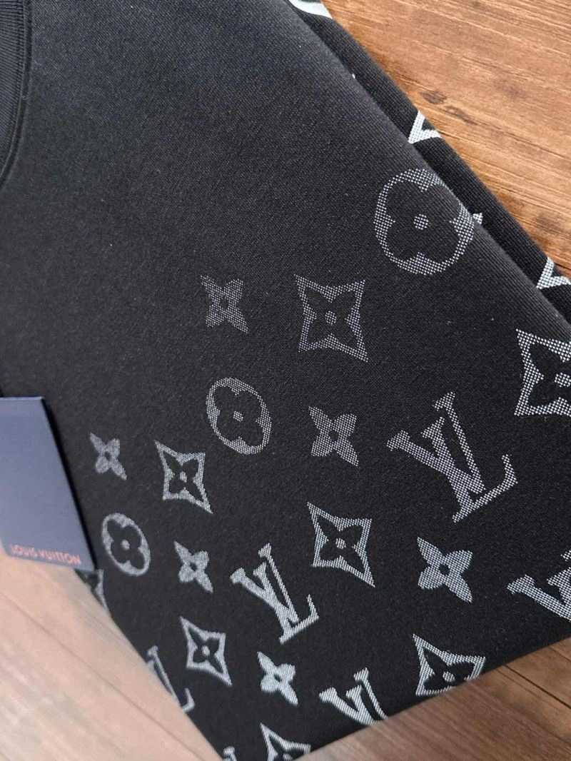 Mirror quality Louis Vuitton T-Shirts