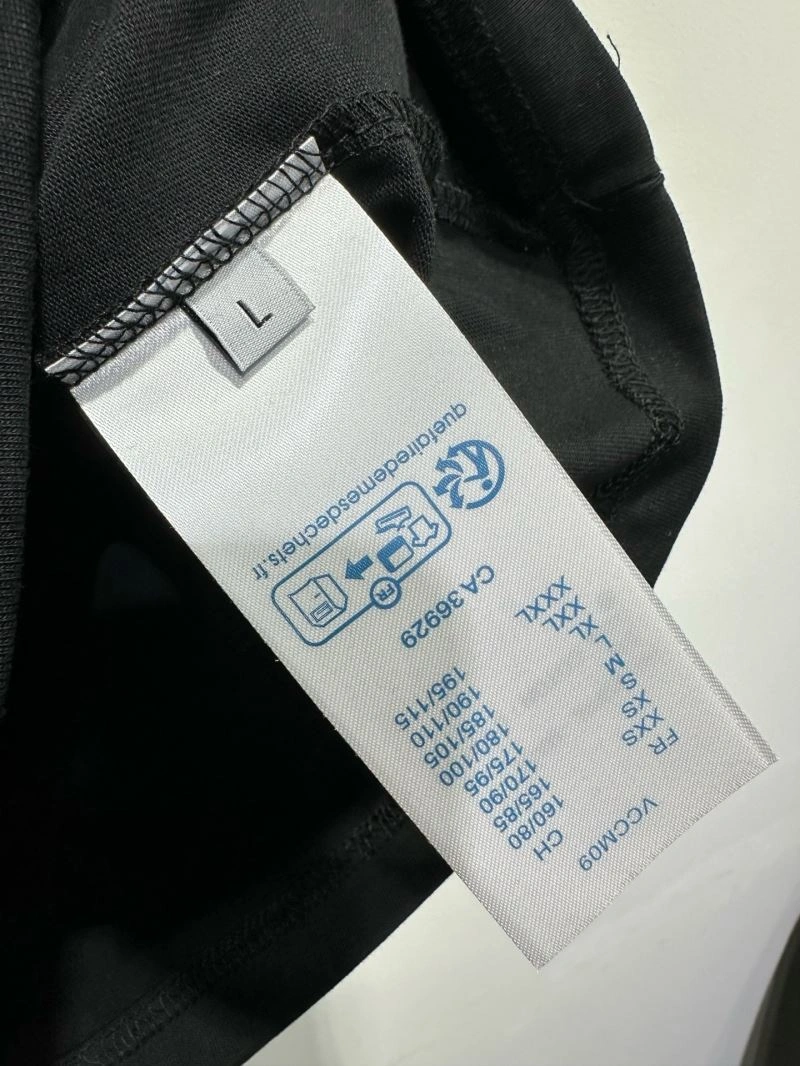 Inexpensive Louis Vuitton T-Shirts