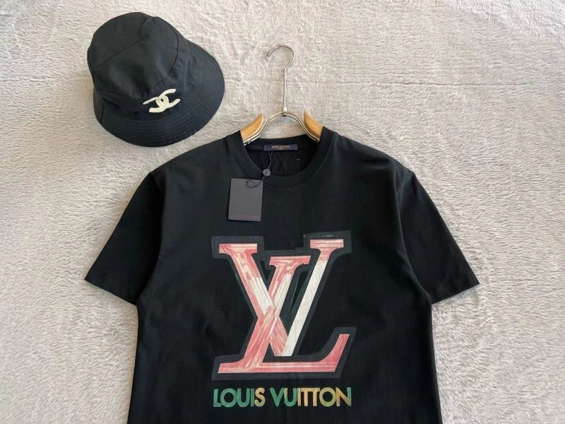 Economical Louis Vuitton T-Shirts