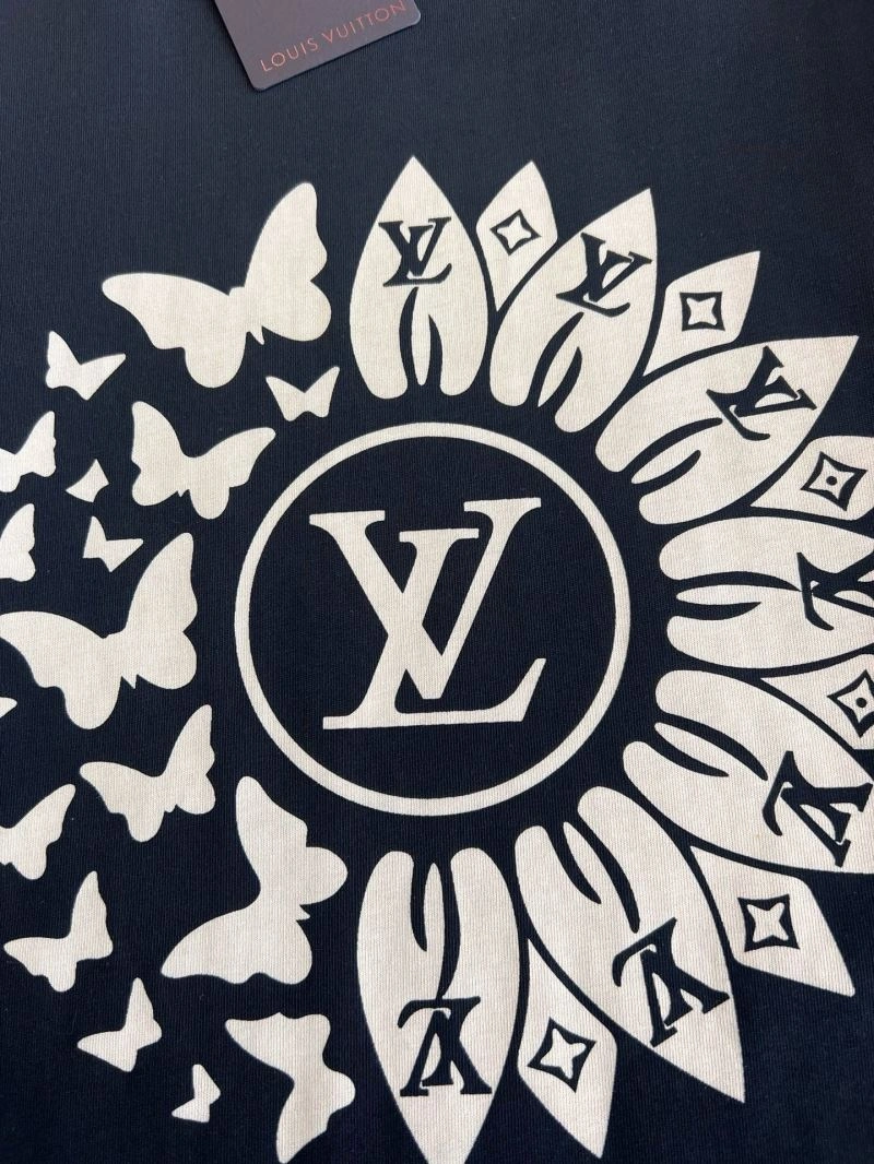 Bargain Louis Vuitton T-Shirts