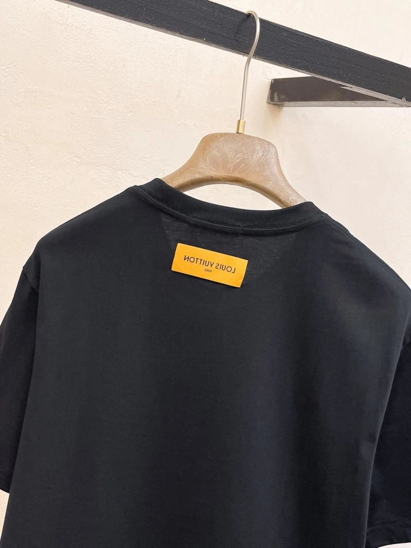 Low-cost Louis Vuitton T-Shirts