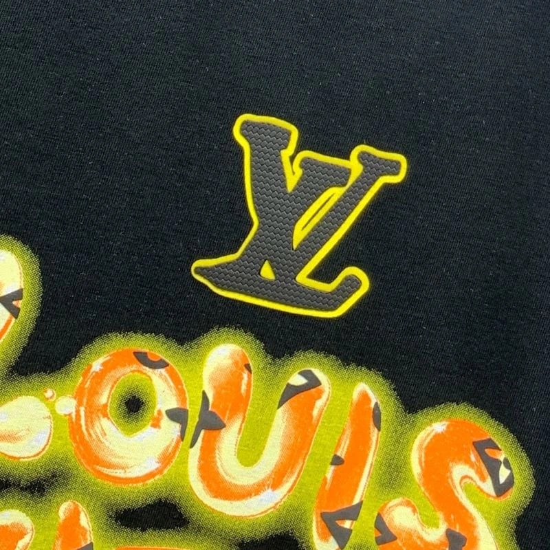 Top match Louis Vuitton T-Shirts