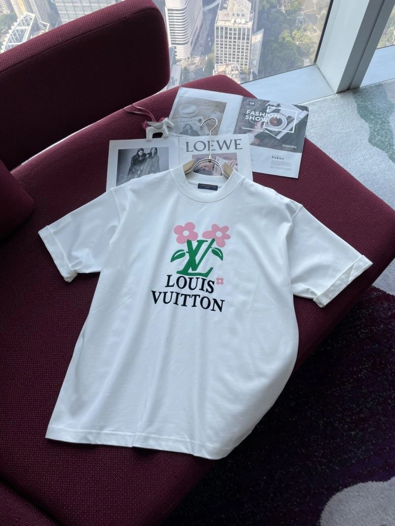 1:1 copy Louis Vuitton T-Shirts