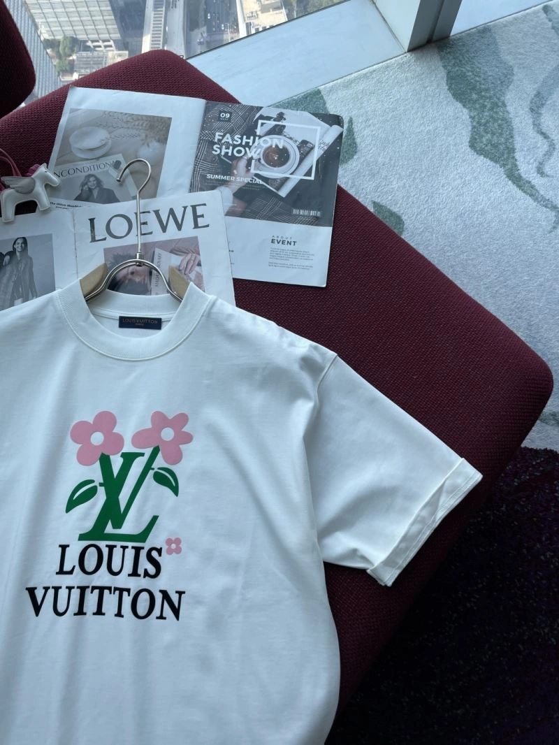 1:1 copy Louis Vuitton T-Shirts