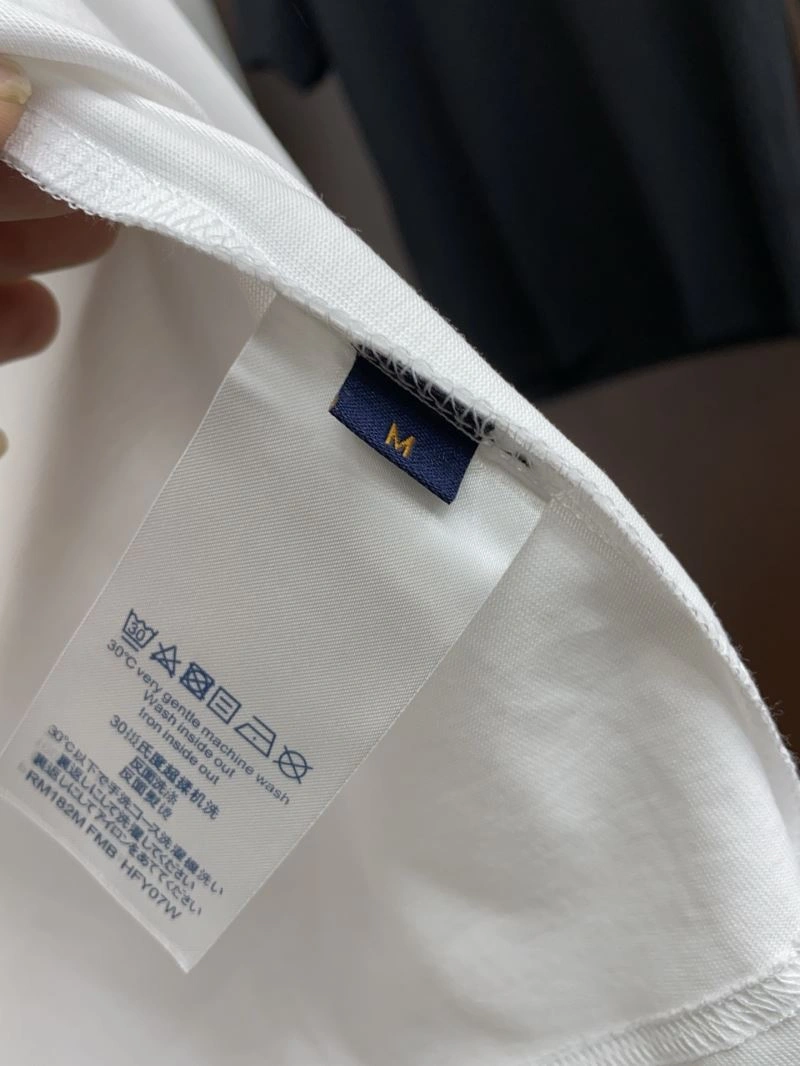 Cut-rate Louis Vuitton T-Shirts