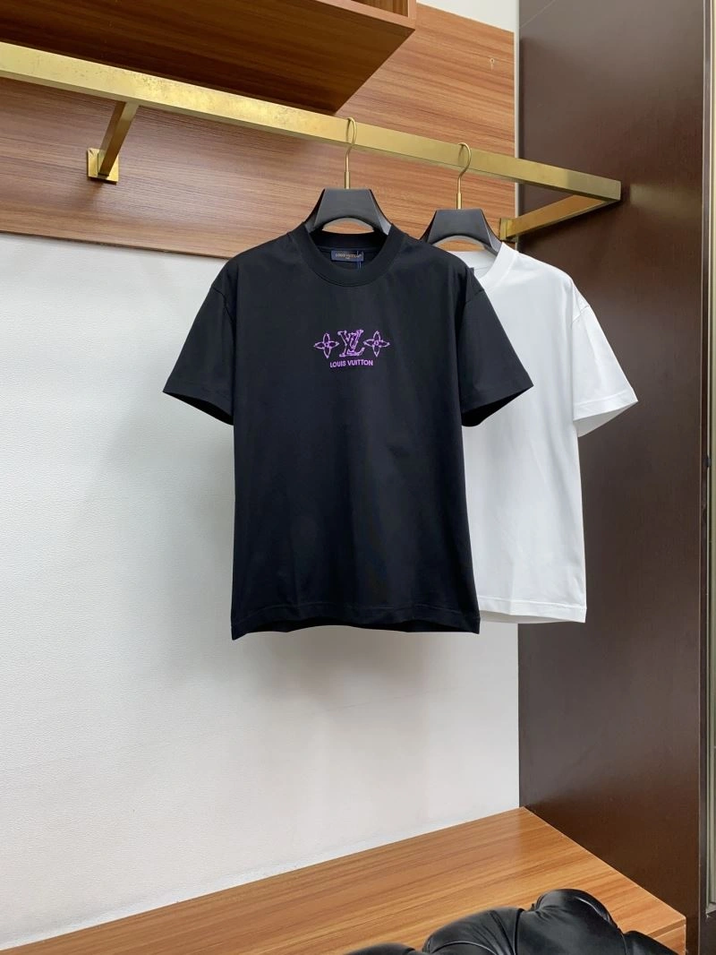 Cut-rate Louis Vuitton T-Shirts