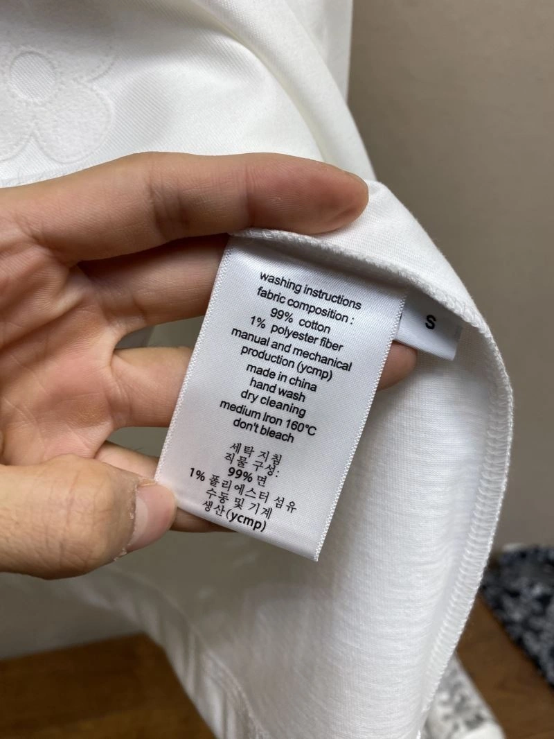 Mirror quality Louis Vuitton T-Shirts