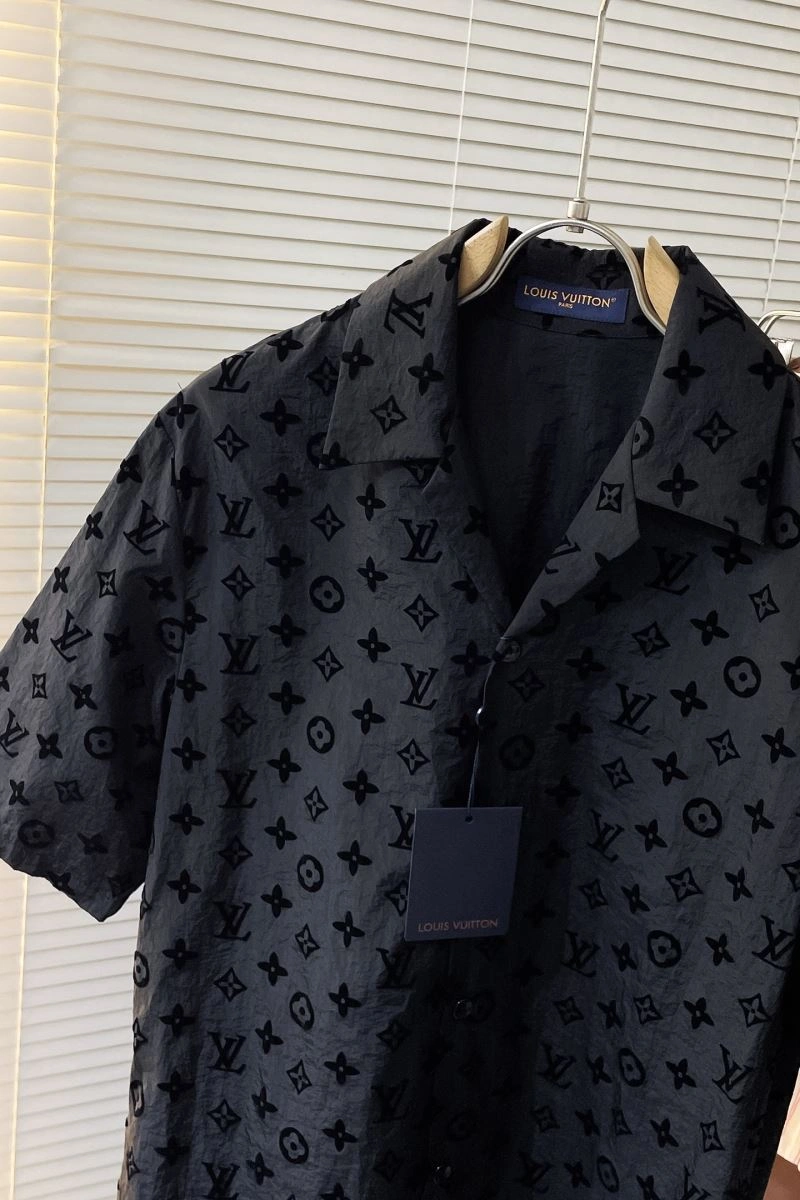 High accuracy Louis Vuitton T-Shirts
