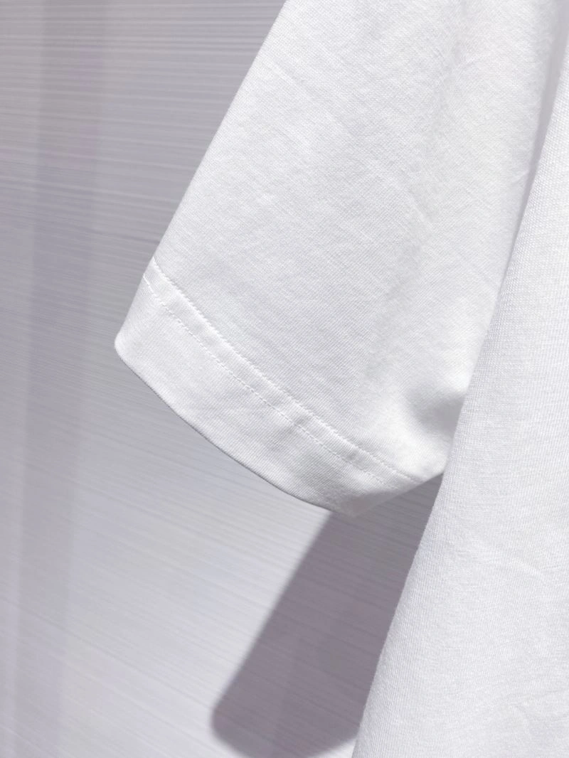 High fidelity Louis Vuitton T-Shirts