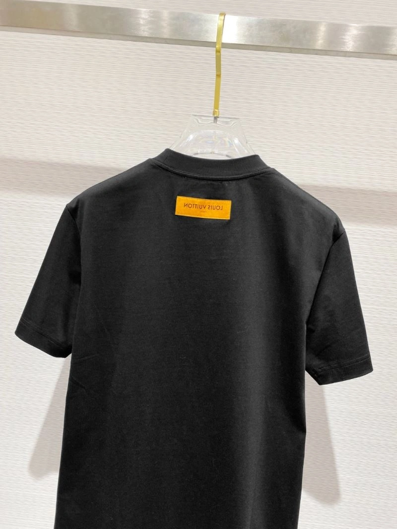 Precise copy Louis Vuitton T-Shirts