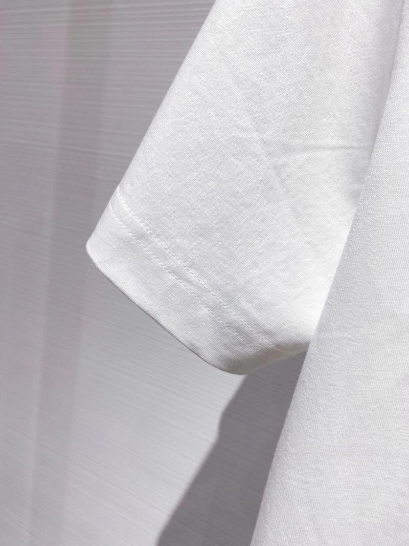 Factory-made Louis Vuitton T-Shirts