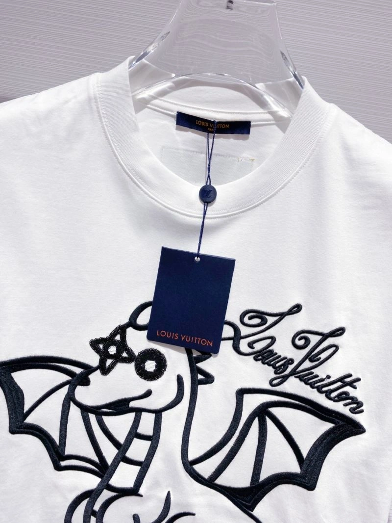 Factory-made Louis Vuitton T-Shirts