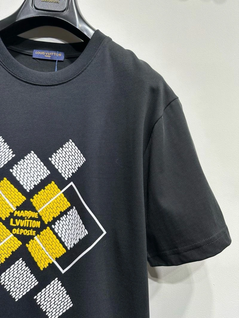 Low-cost Louis Vuitton T-Shirts