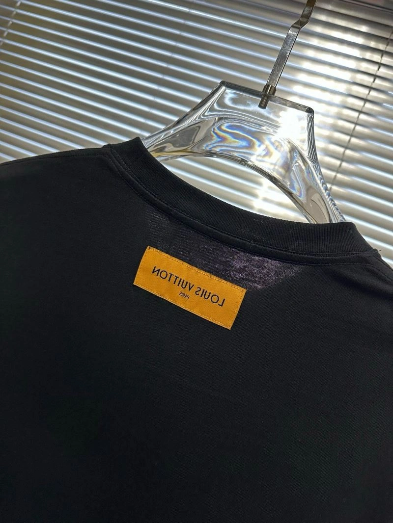 High accuracy Louis Vuitton T-Shirts