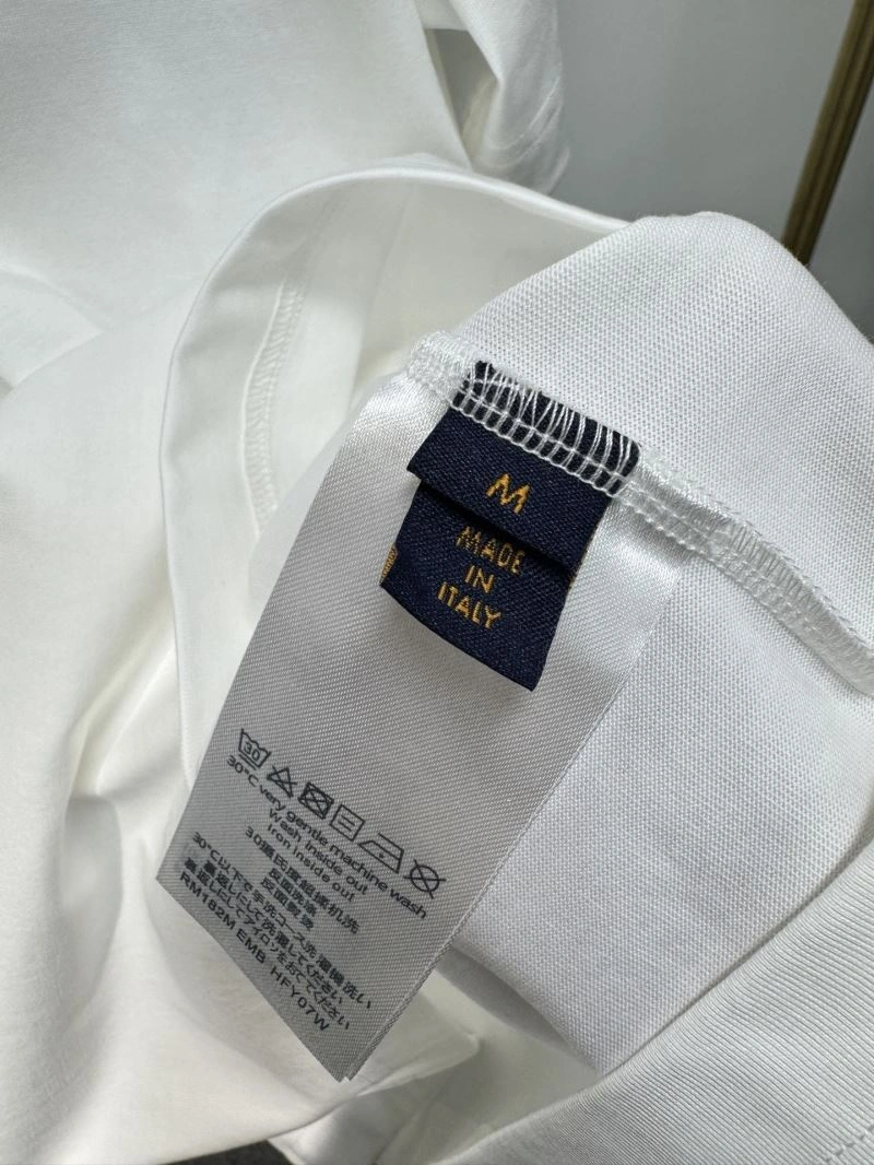 Official Louis Vuitton T-Shirts