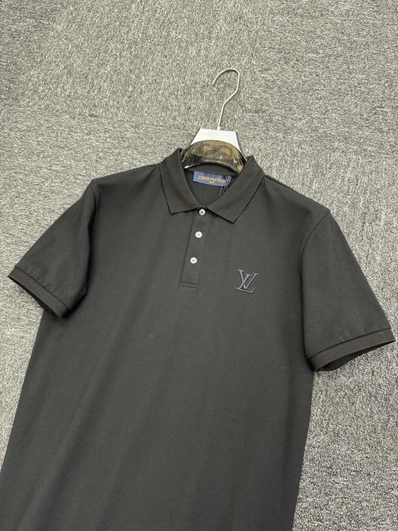 Accurate model Louis Vuitton T-Shirts