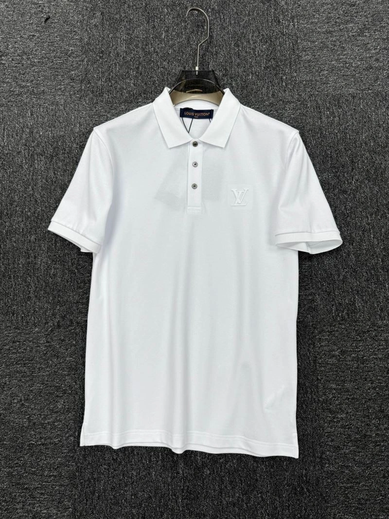 Accurate model Louis Vuitton T-Shirts