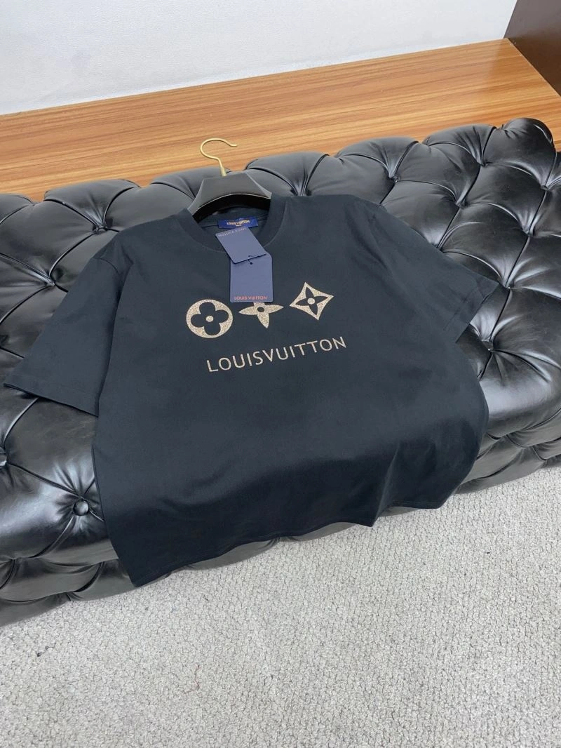 Top match Louis Vuitton T-Shirts