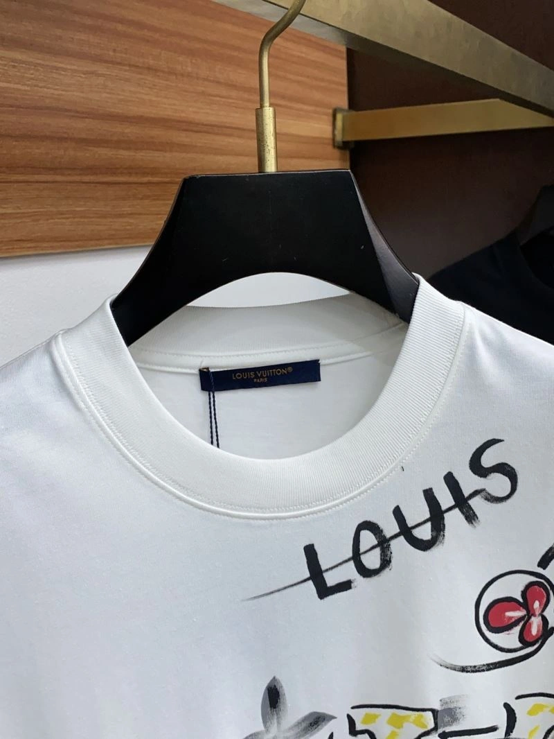 Top mirror Louis Vuitton T-Shirts