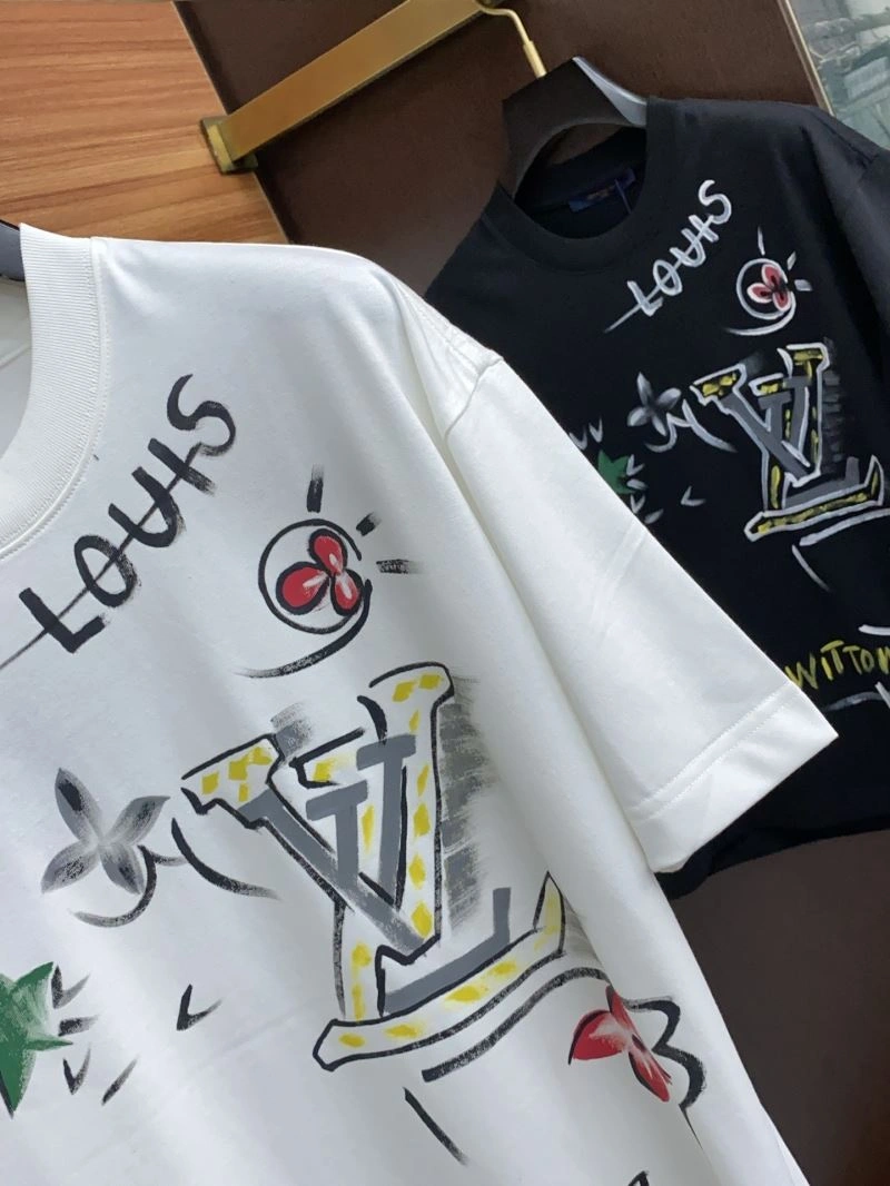 Top mirror Louis Vuitton T-Shirts