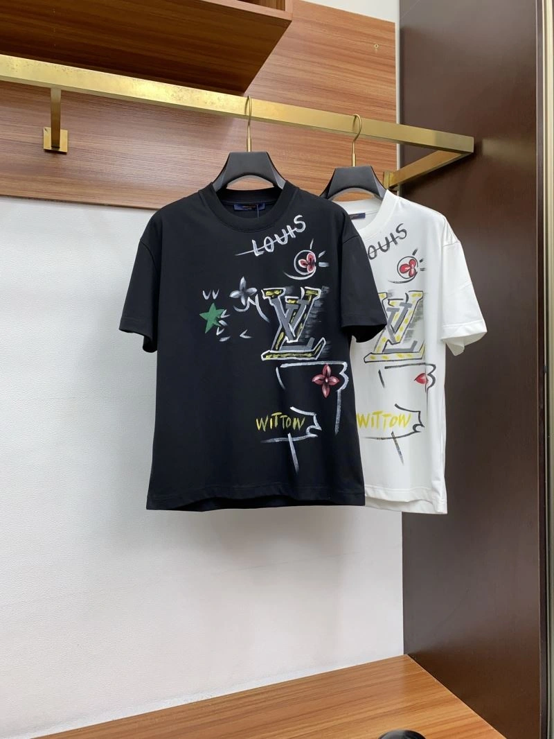 Top mirror Louis Vuitton T-Shirts