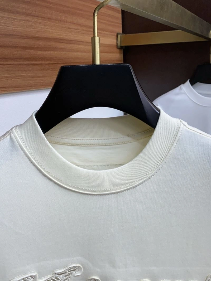 Economical Louis Vuitton T-Shirts