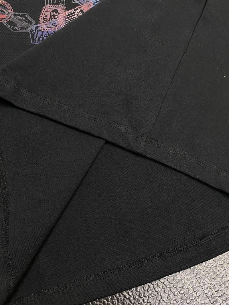 Factory-made Louis Vuitton T-Shirts