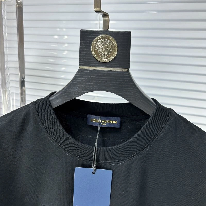 Perfect replica Louis Vuitton T-Shirts