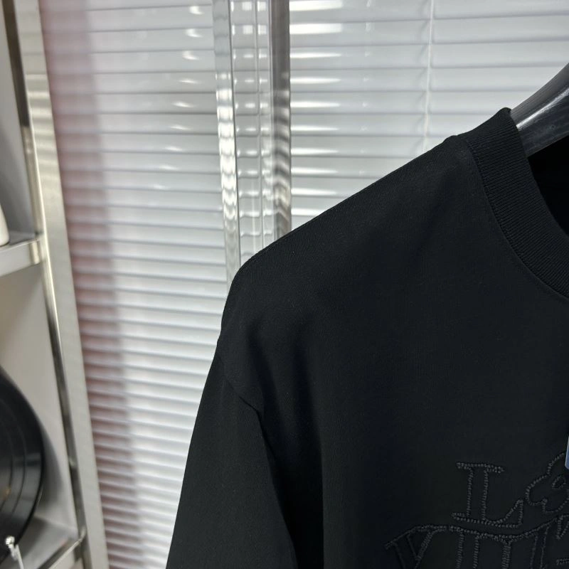 Perfect replica Louis Vuitton T-Shirts