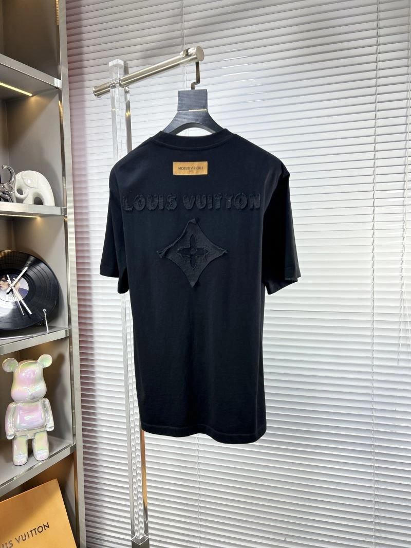 Factory-made Louis Vuitton T-Shirts