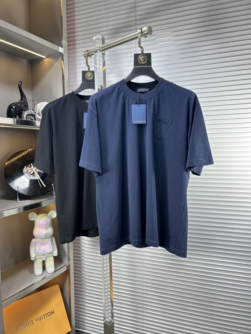 Factory-made Louis Vuitton T-Shirts