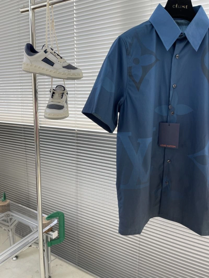 Economical Louis Vuitton T-Shirts