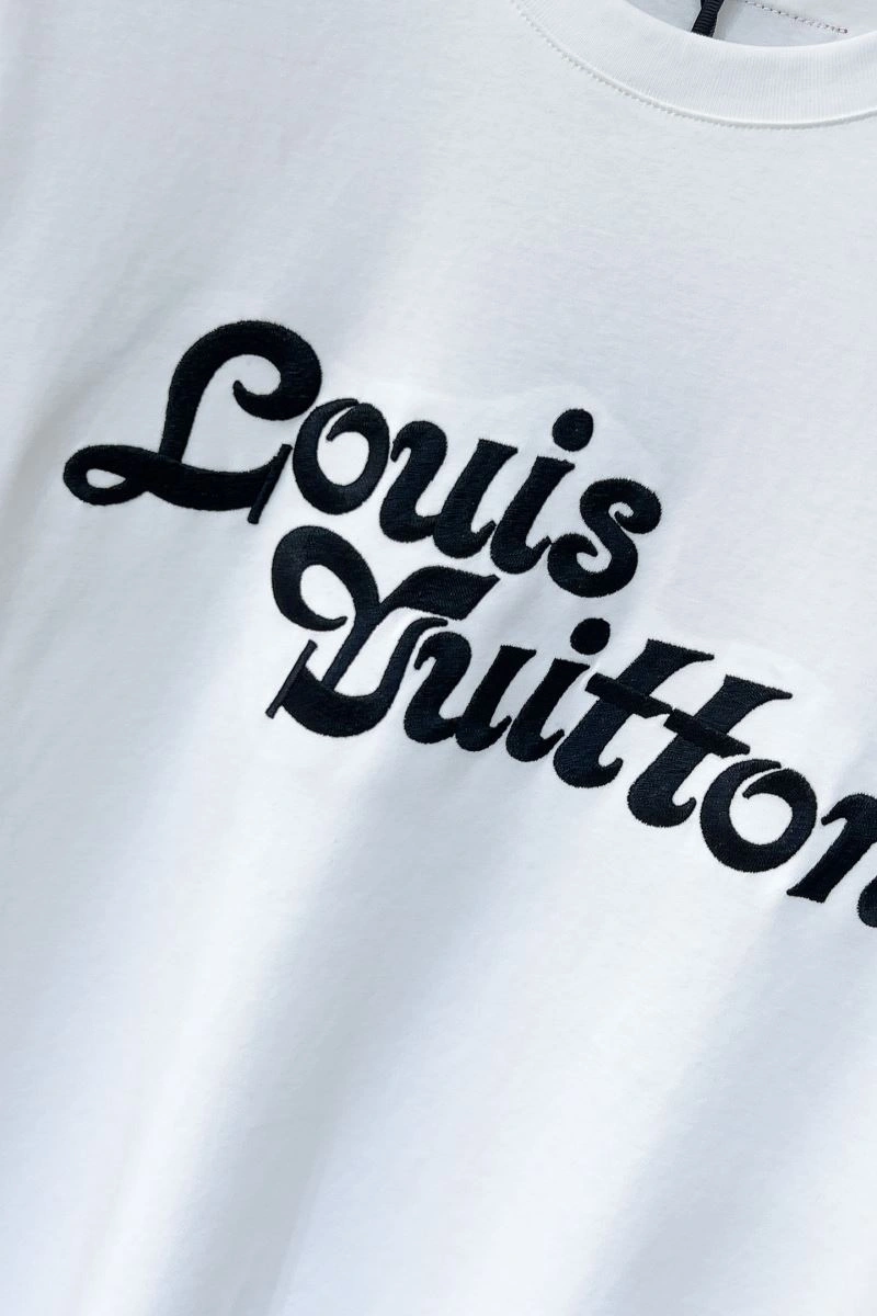 Precise copy Louis Vuitton T-Shirts