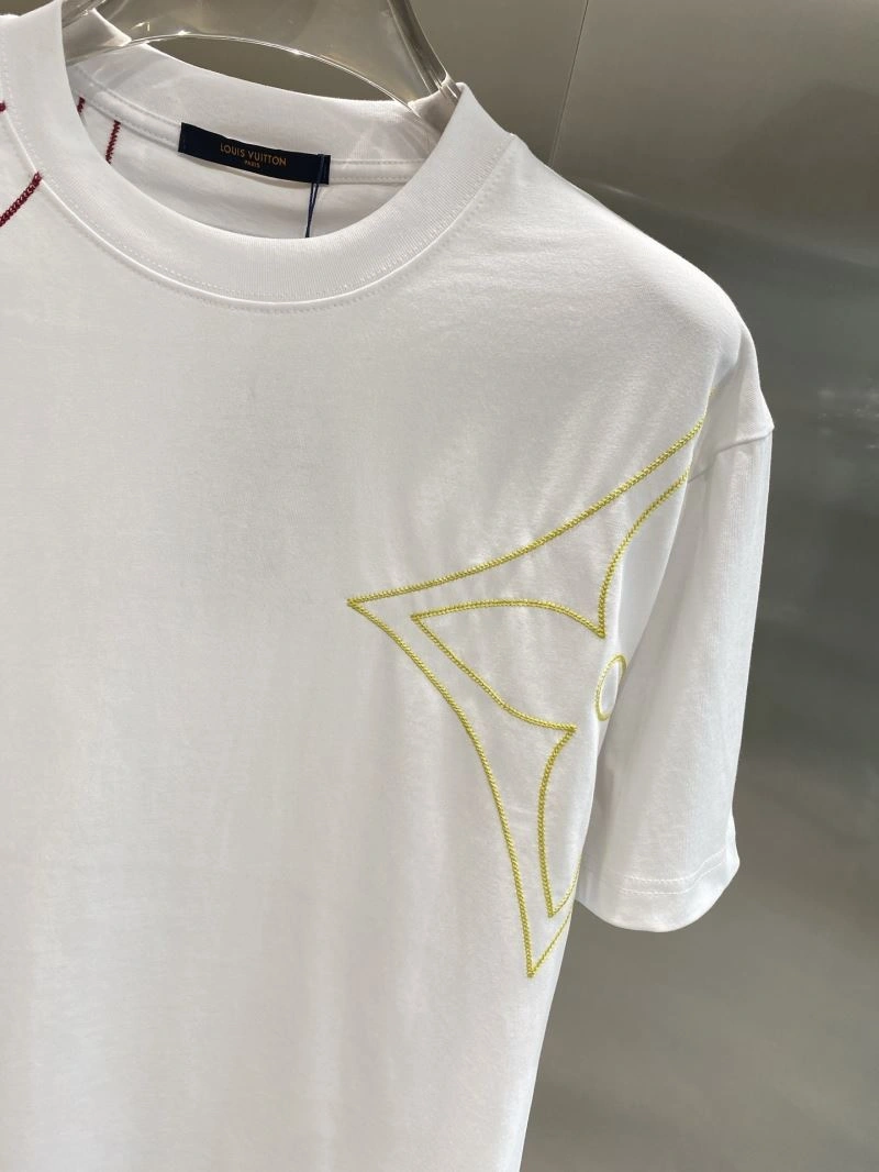 Bargain Louis Vuitton T-Shirts