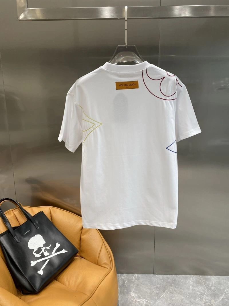 Bargain Louis Vuitton T-Shirts