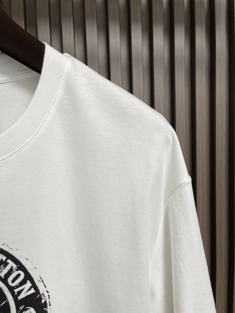 Top match Louis Vuitton T-Shirts