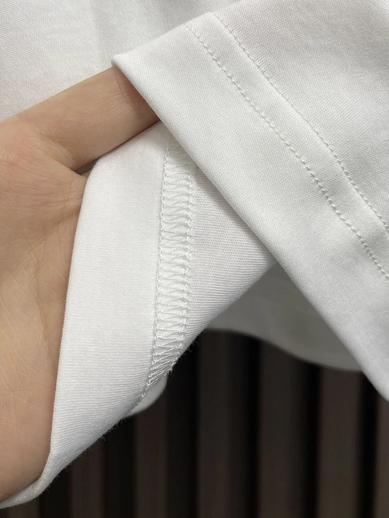 Top match Louis Vuitton T-Shirts