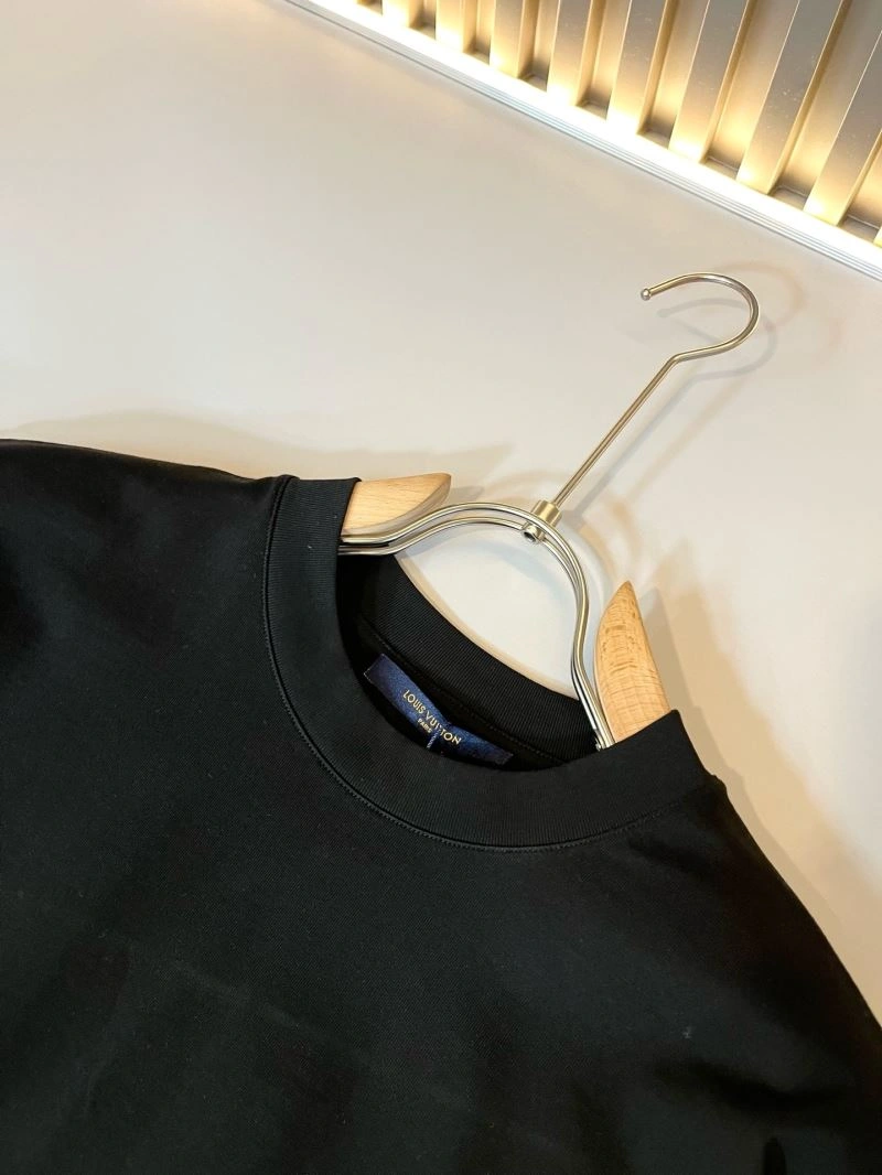 Low-cost Louis Vuitton T-Shirts