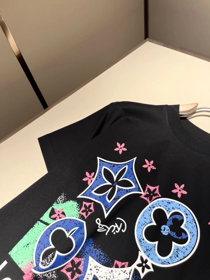 Bargain Louis Vuitton T-Shirts