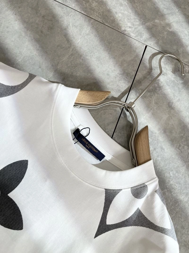 Real Louis Vuitton T-Shirts