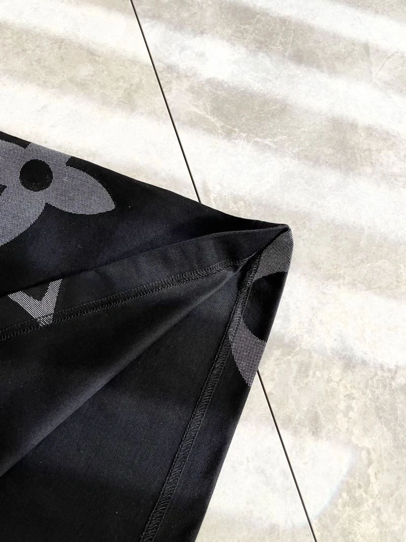 Inexpensive Louis Vuitton T-Shirts
