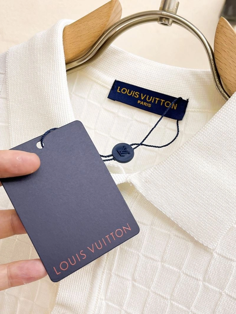 Exact replica Louis Vuitton T-Shirts